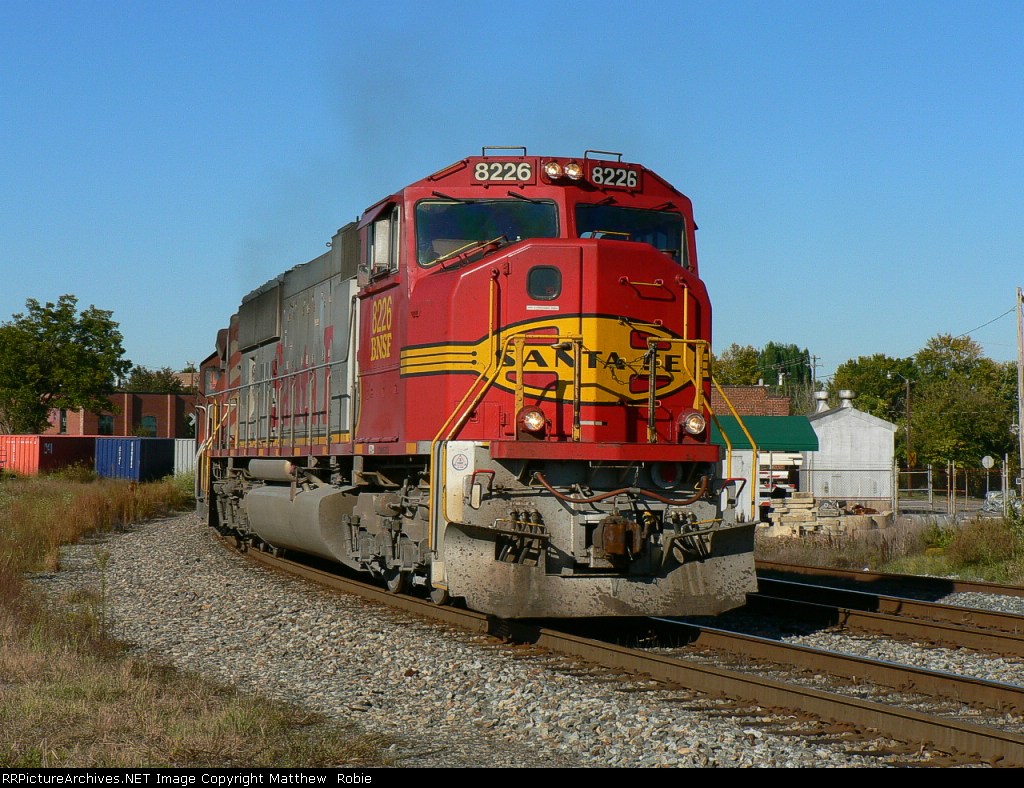 BNSF 8226/NS 134